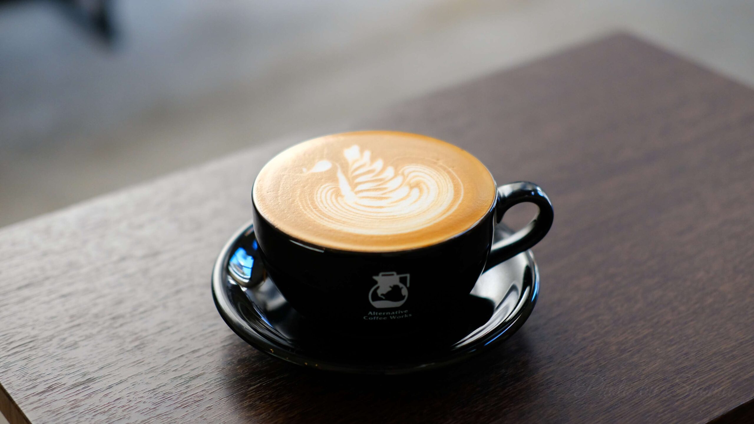 Alternative Coffee Works カフェラテ | IRISH COFFEE